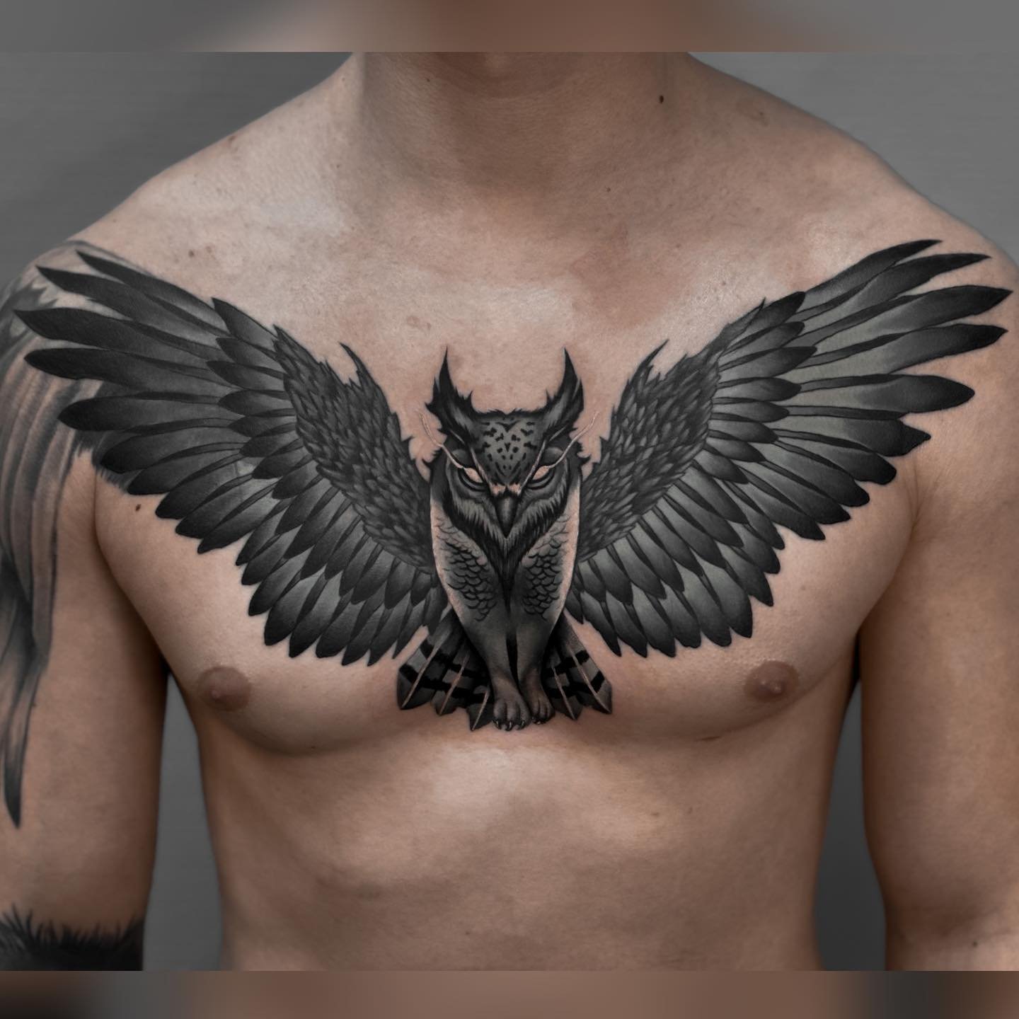 Men's Chest Tattoos: Unveiling Art, Symbolism and Style | Vean Lithuania