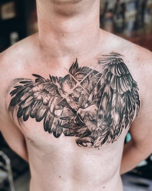 Men's Chest Tattoos: Unveiling Art, Symbolism and Style | Vean Lithuania